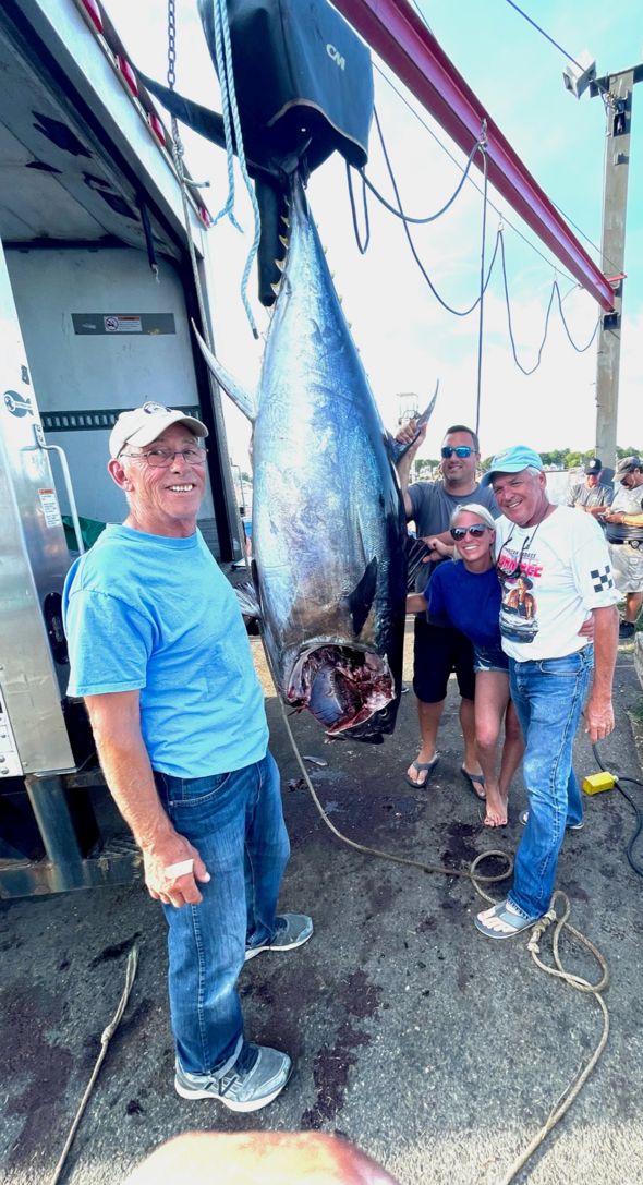 Our Boat & Our Captains - Hittman Fishing